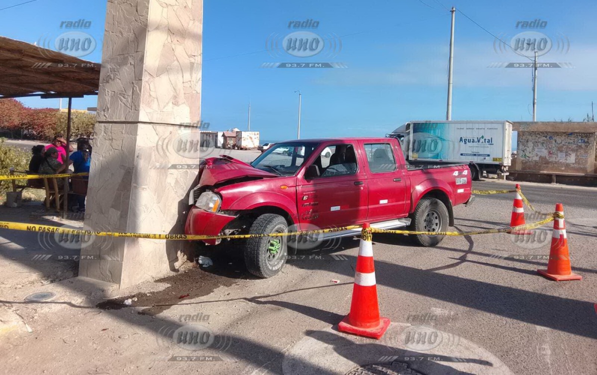 Conductor fallece tras impactar contra columna de ingreso a Ite